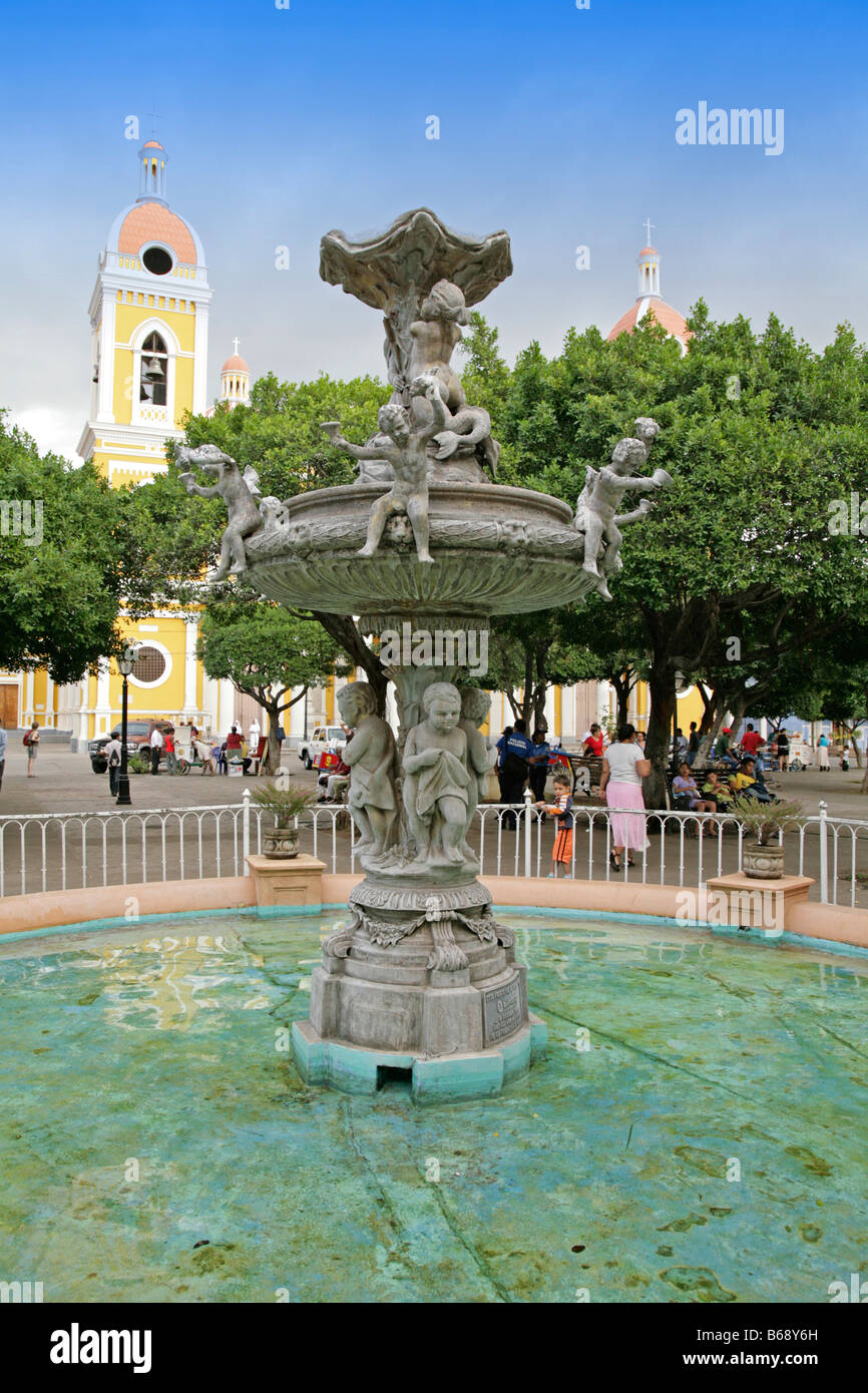 Parque colonial hi-res stock photography and images - Alamy