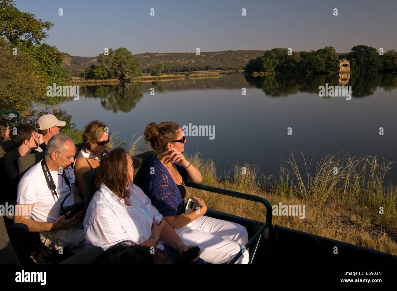 Jogi Mahal forest rest house Ranthambhore National Park India Stock ...
