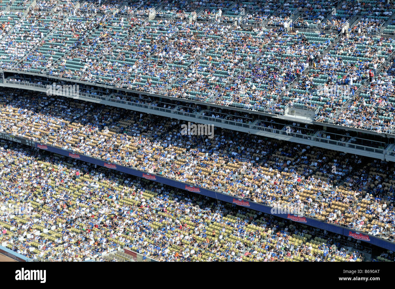 Baseball stadium crowd hi-res stock photography and images - Alamy