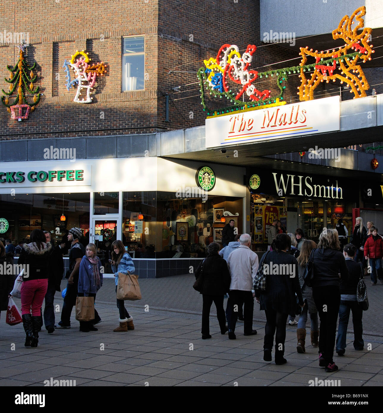 Basingstoke hampshire england hi-res stock photography and images - Alamy