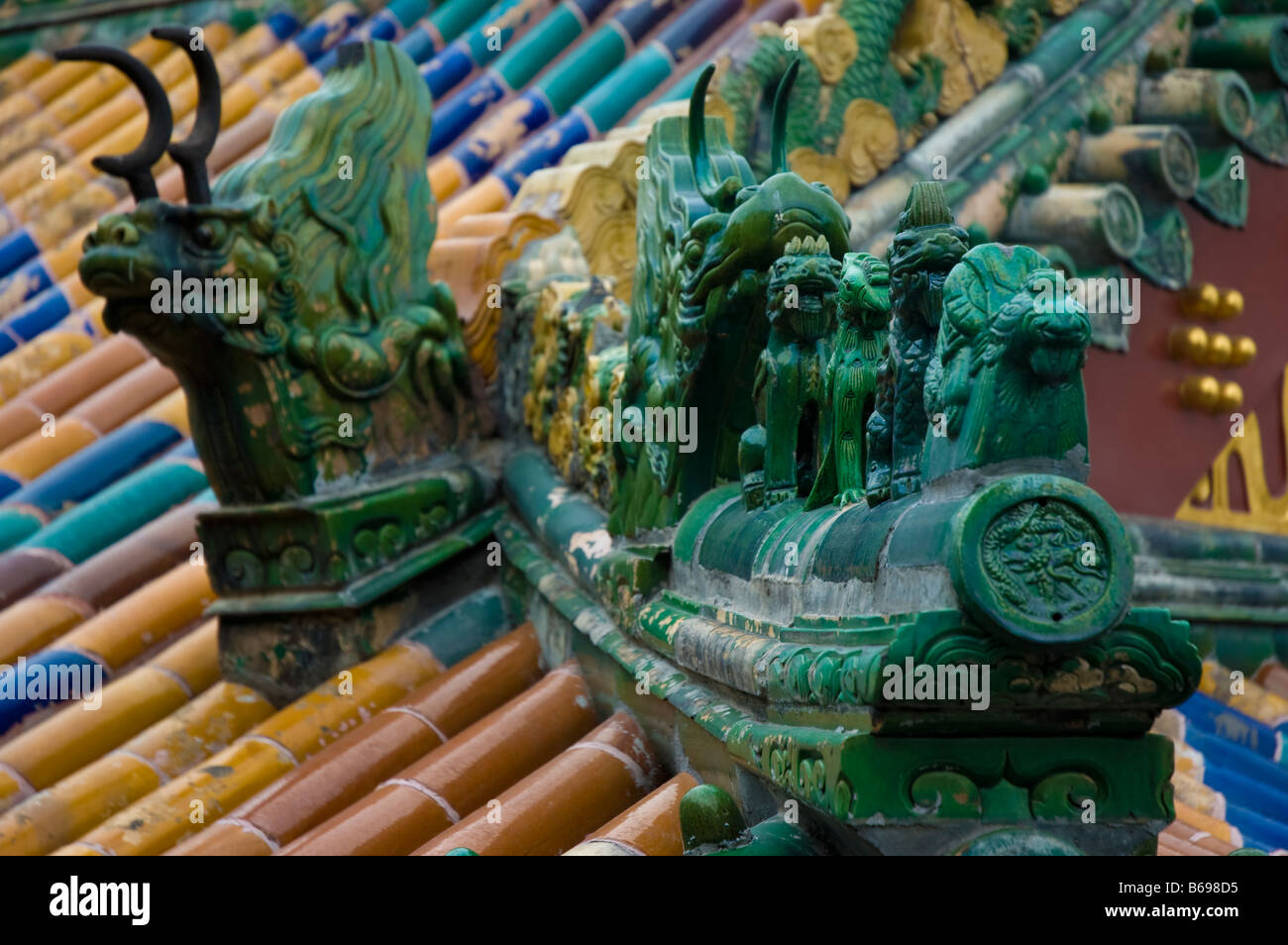 roof charms, traditional chinese imperial architecture Stock Photo - Alamy