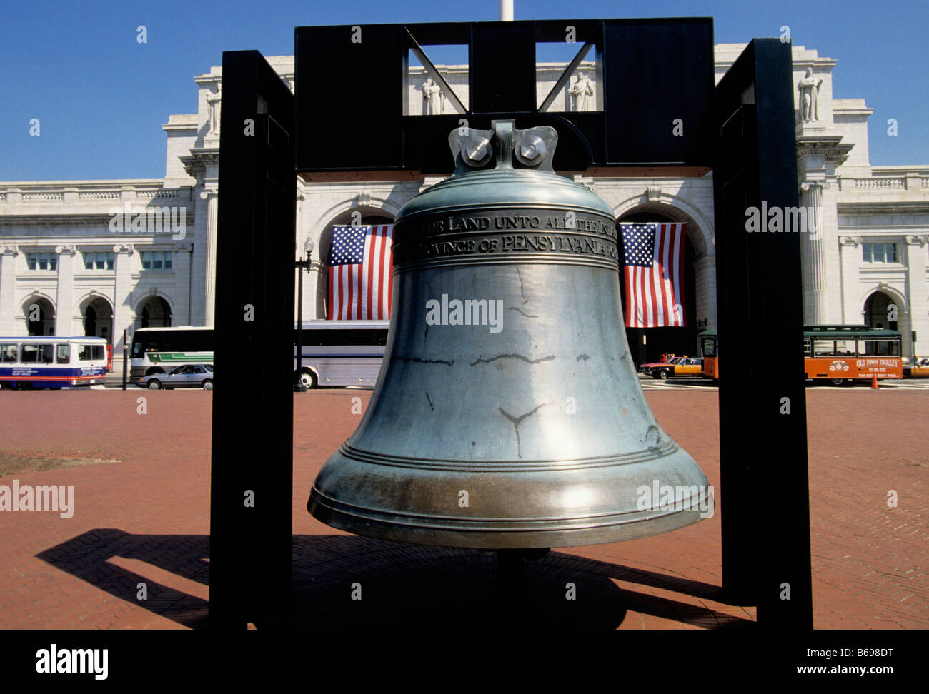 Union Station and Liberty Bell replica, Washington DC. National ...