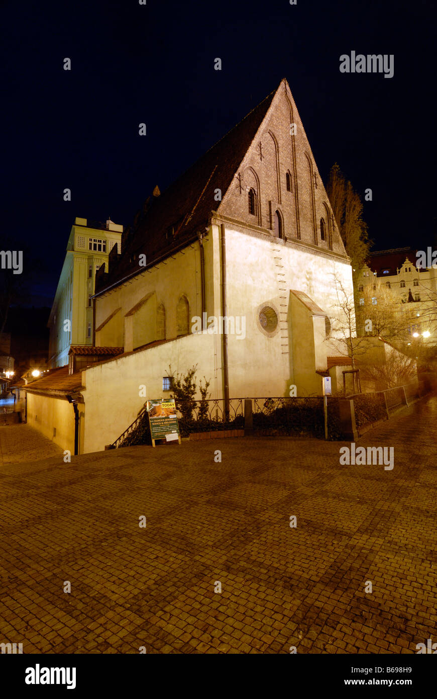 Old New Synagogue Staronova Synagoga at night Jewish Quarter Prague ...