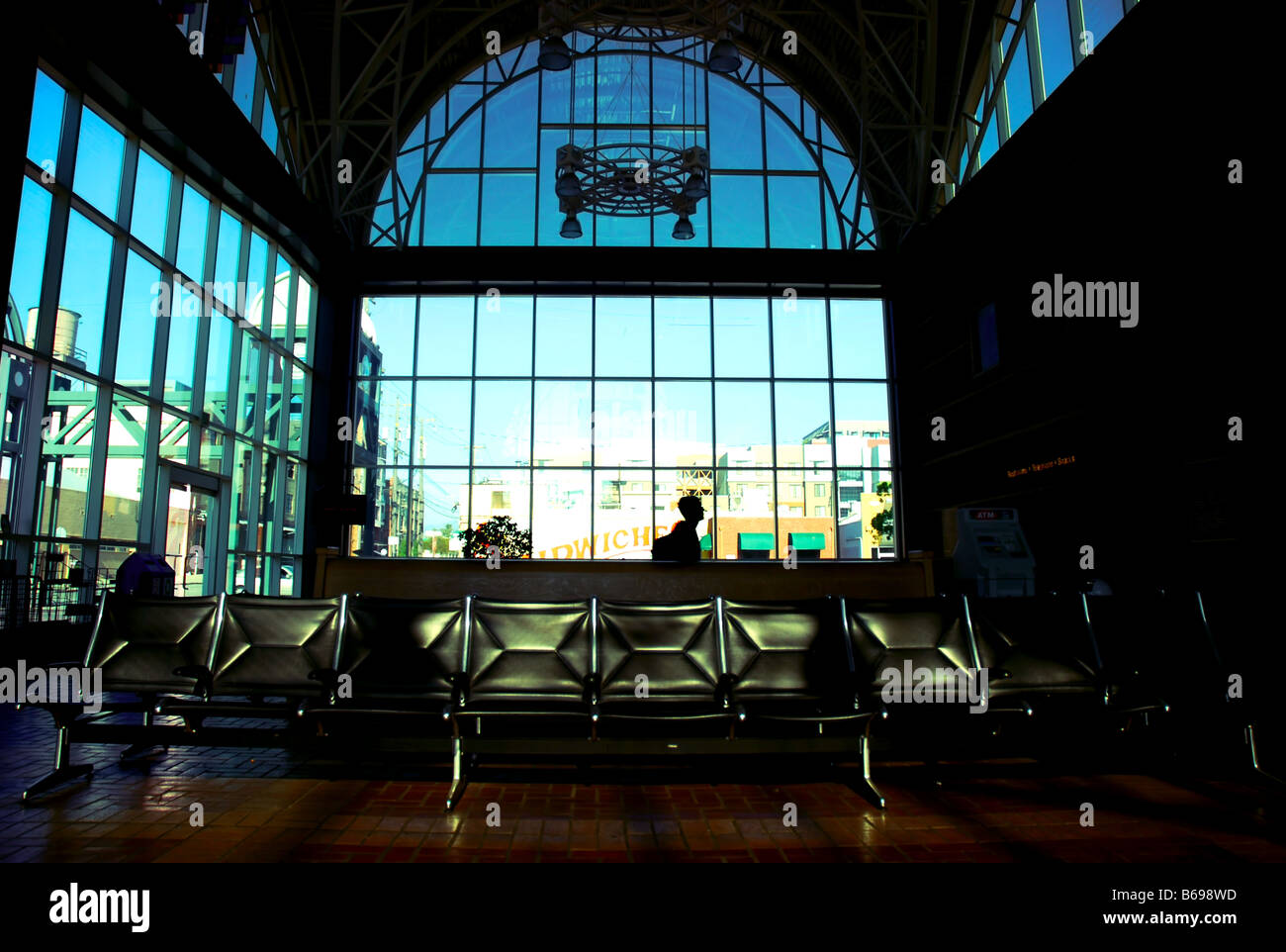 Interior of a passenger train station in Oakland California Stock Photo ...
