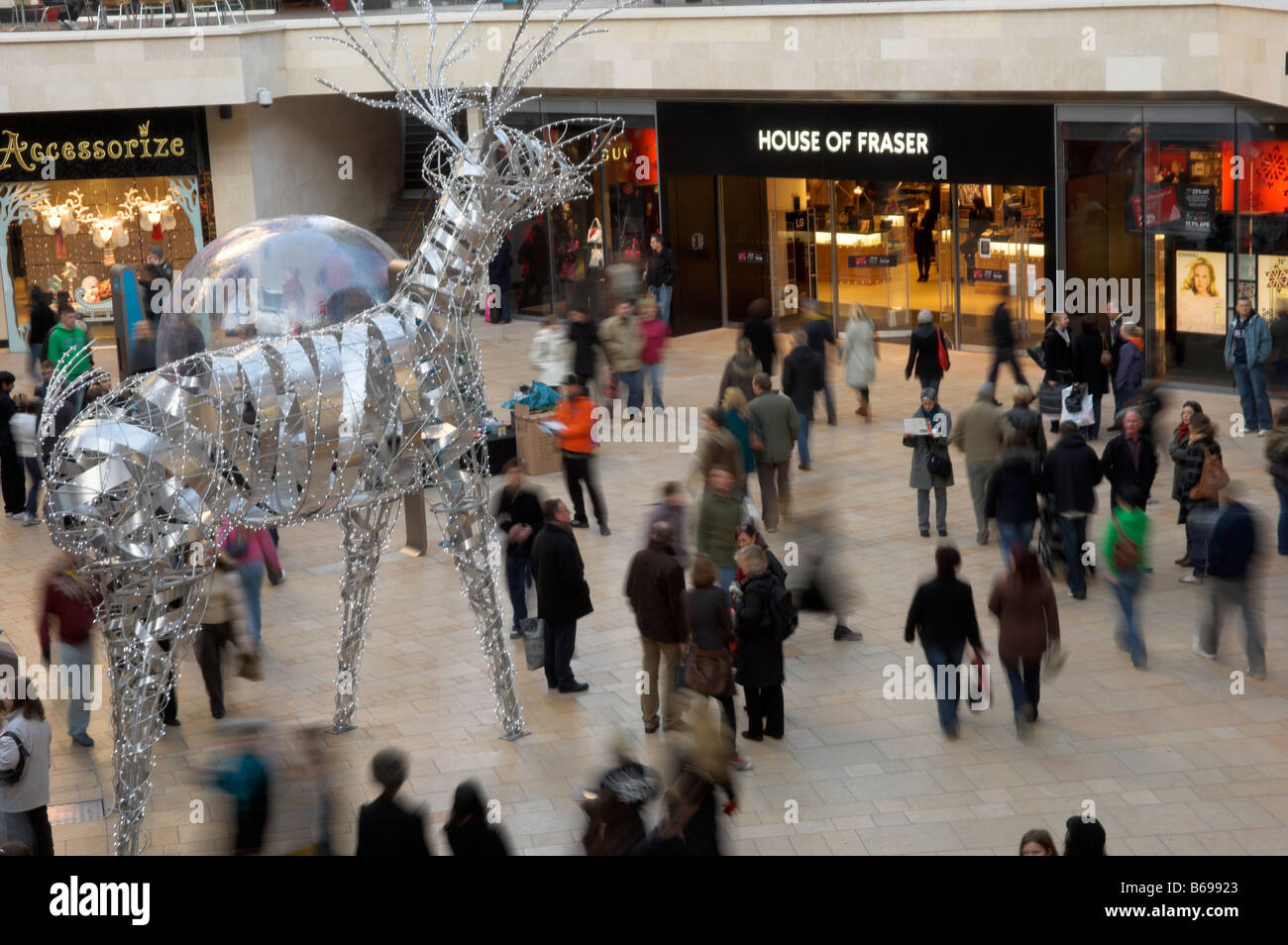 Shoppers at cabot circus hi-res stock photography and images - Alamy
