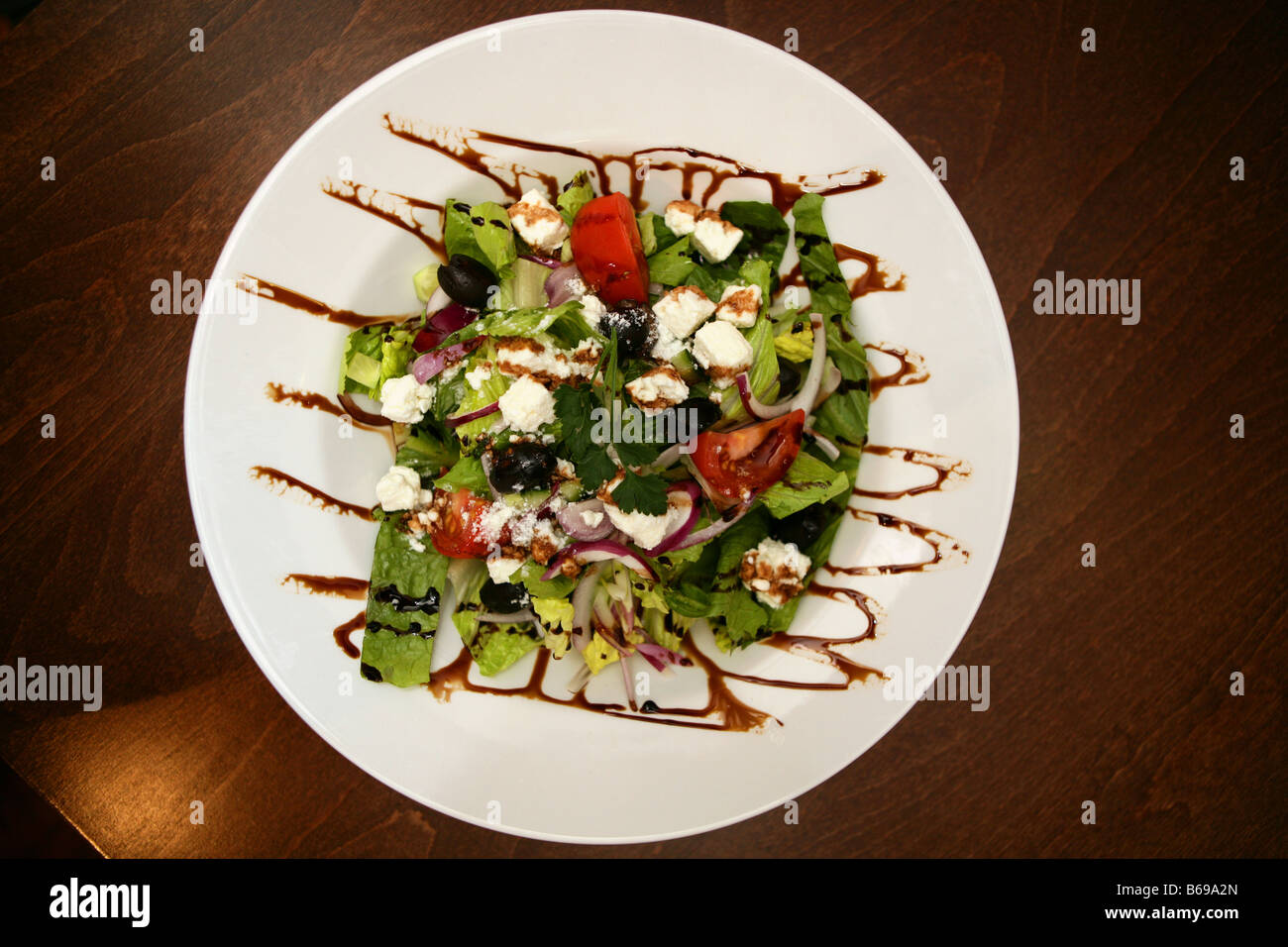 Plate of salad Stock Photo - Alamy