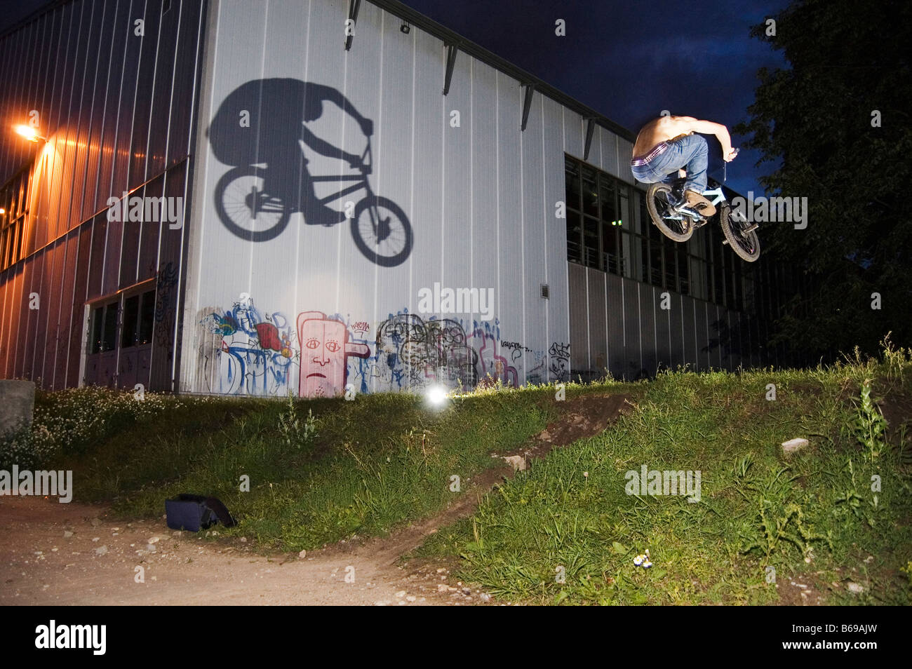Bmxer hi-res stock photography and images - Alamy