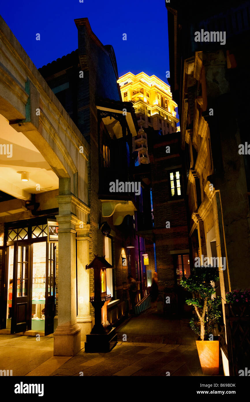 Xintiandi shanghai hi-res stock photography and images - Alamy