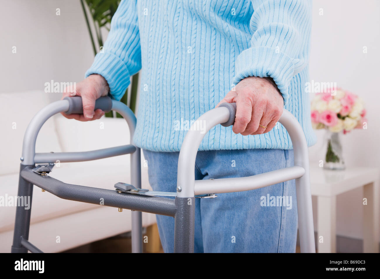 Old Woman Walker Stock Photos & Old Woman Walker Stock Images - Alamy