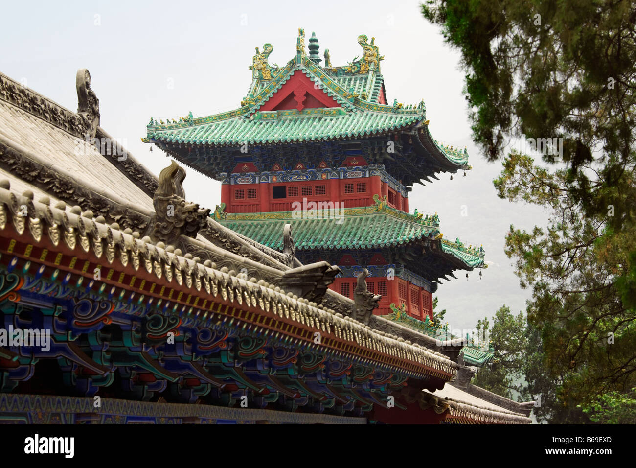 Shaolin temple hi-res stock photography and images - Alamy
