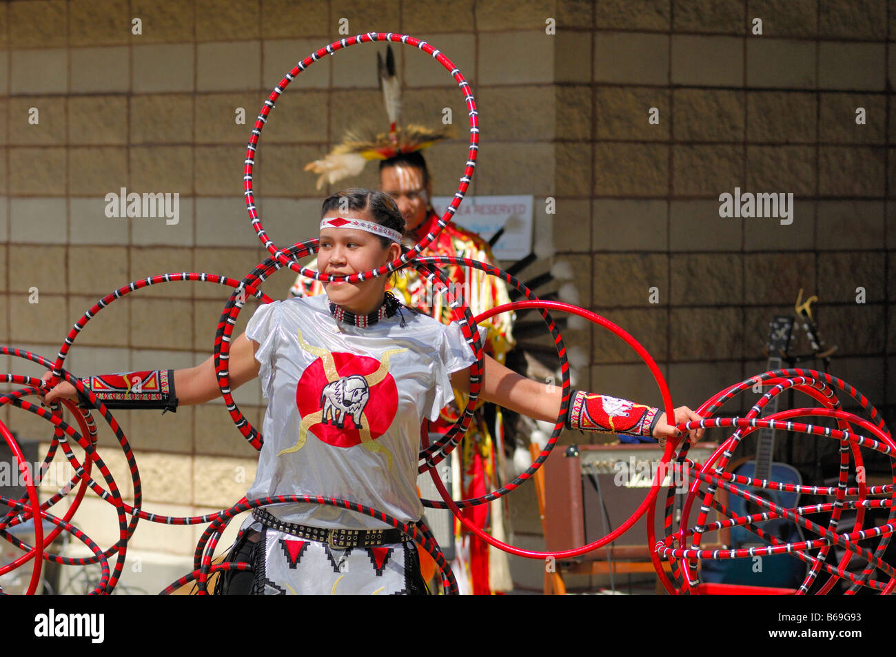 Hoop dance powwow hi-res stock photography and images - Alamy