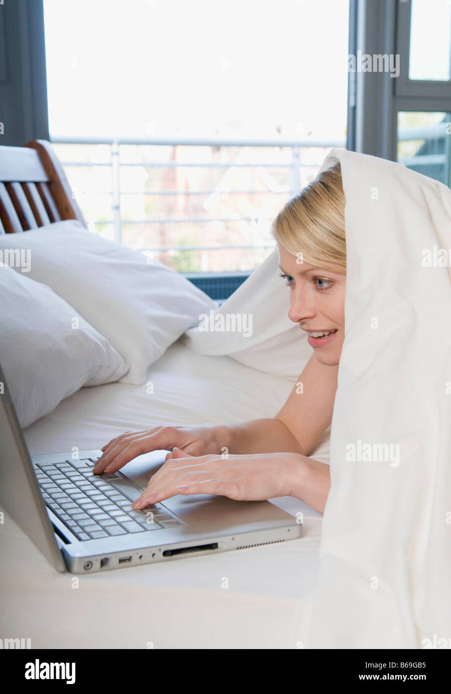 Duvet day work hi-res stock photography and images - Alamy