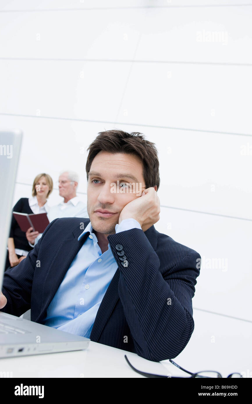 Woman sitting laptop munich hi-res stock photography and images - Alamy