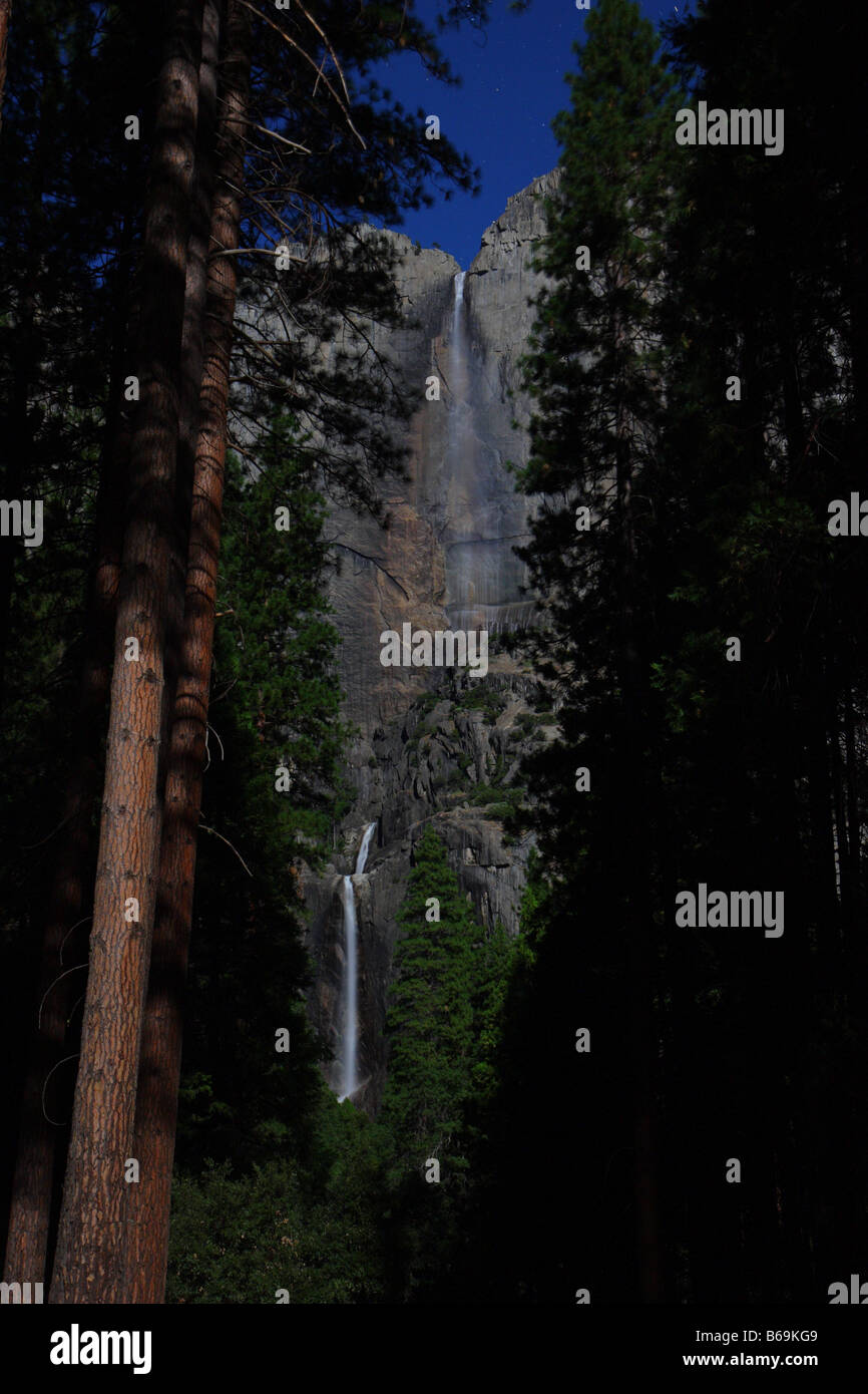 Yosemite Falls at night, lit by the Full Moon Light Stock Photo - Alamy