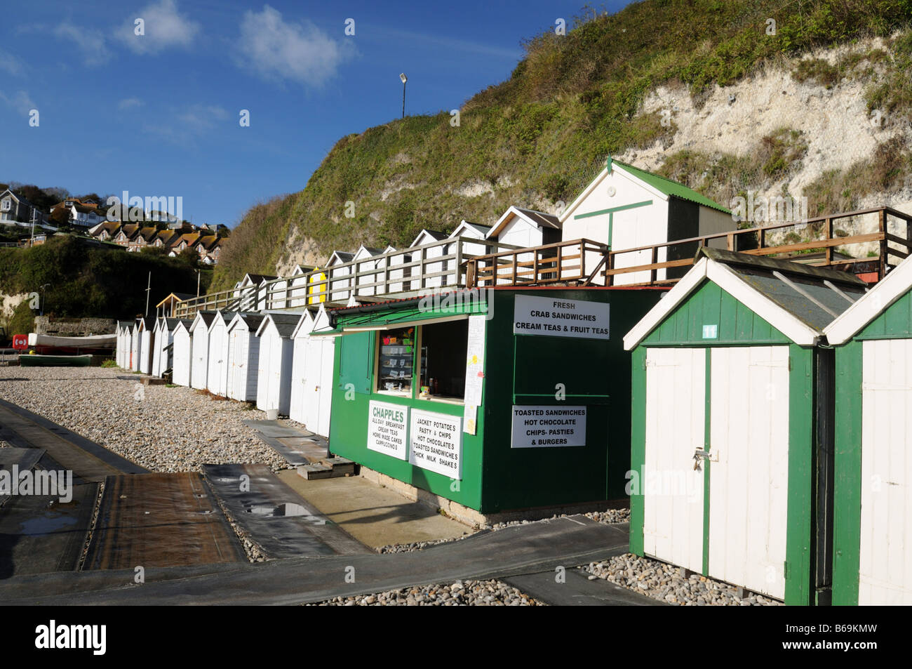 English pebble beach and cafe hi-res stock photography and images - Alamy