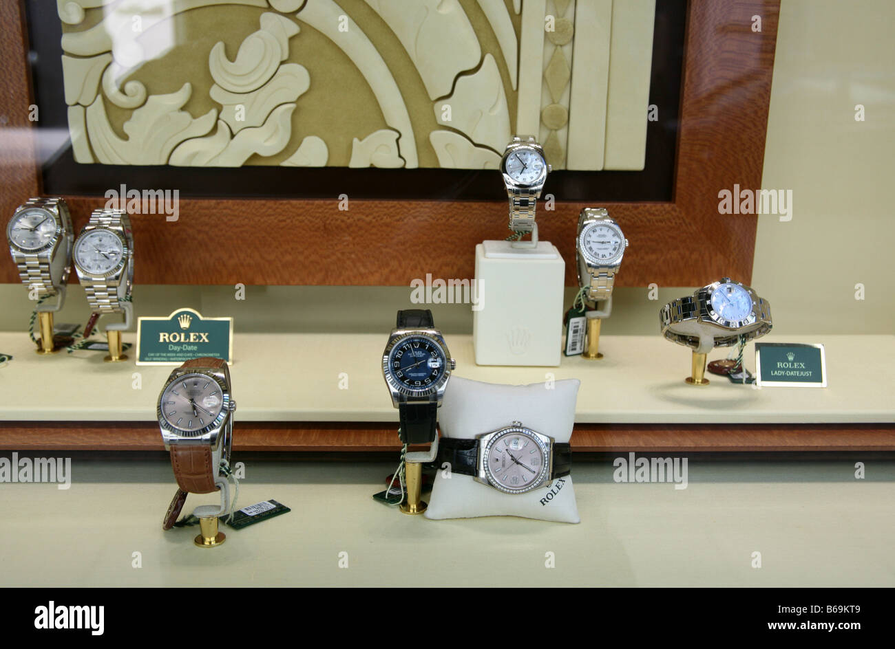 Rolex watch display hi-res stock photography and images - Alamy