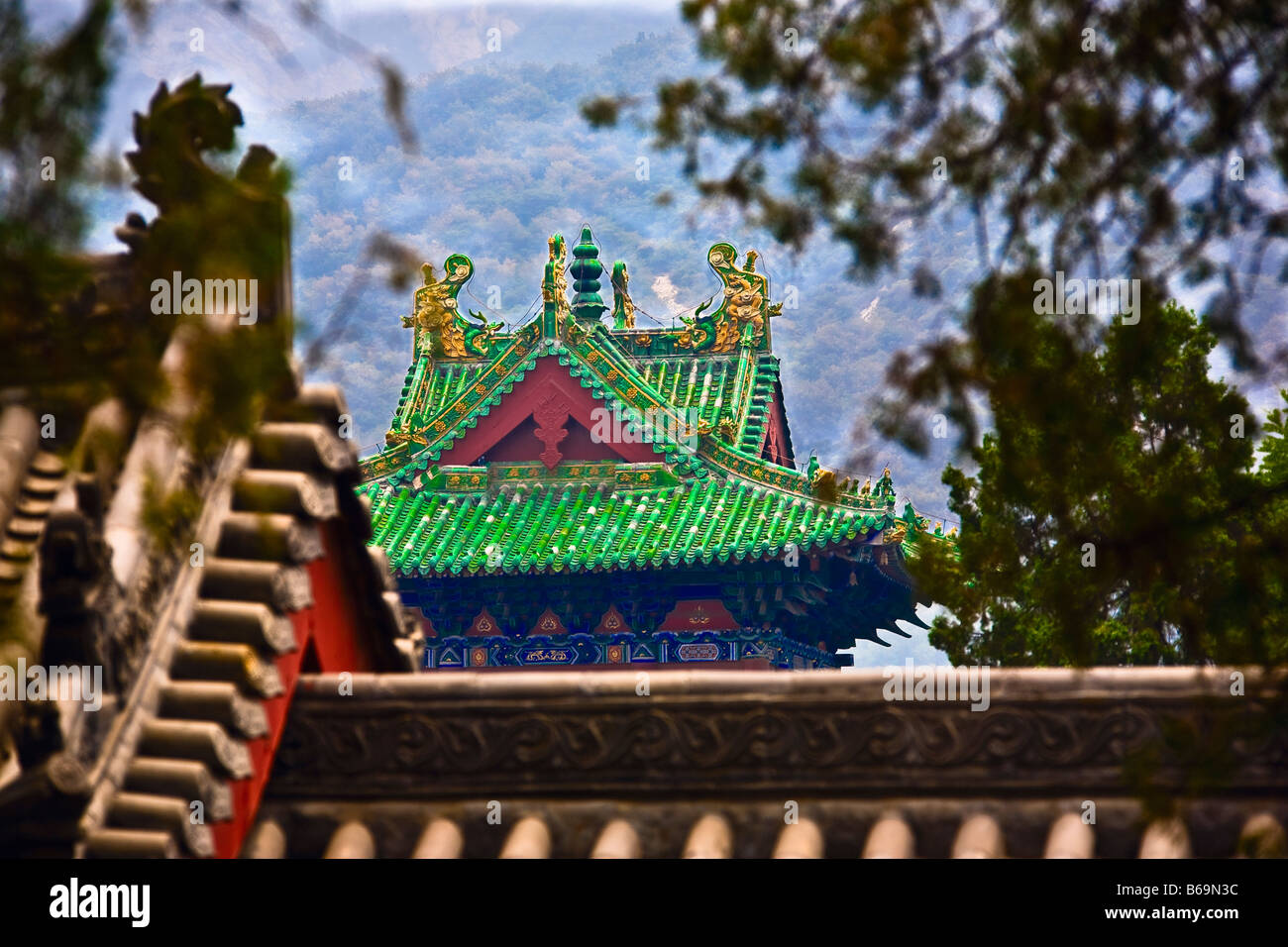 Shaolin monastery hi-res stock photography and images - Alamy