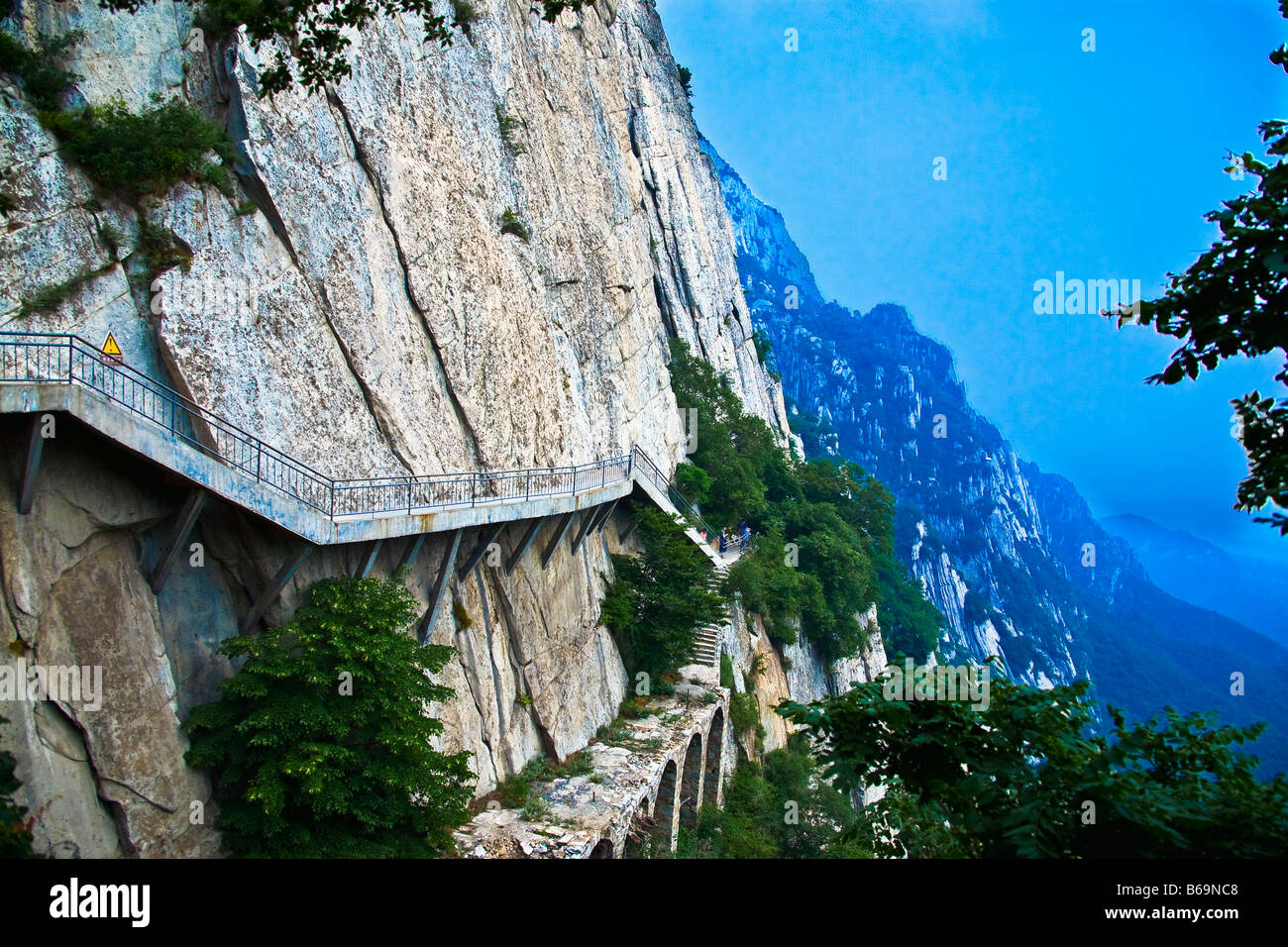 Staircase along a cliff, Shaolin Monastery, Mt Song, Henan Province ...
