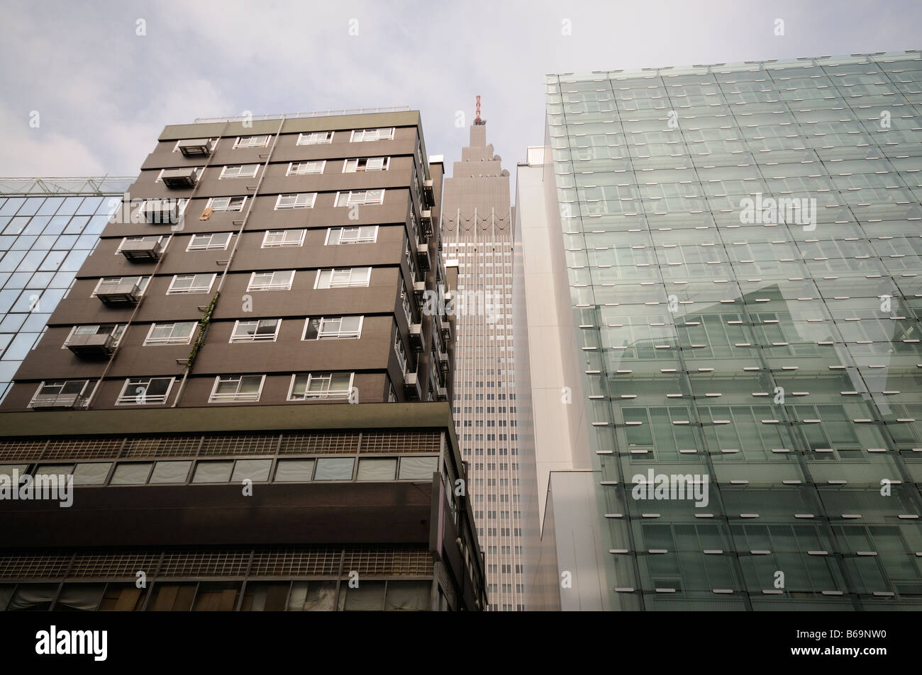 NTT DoCoMo Yoyogi Building (background) as seen from Shibuya-ku. Tokyo ...