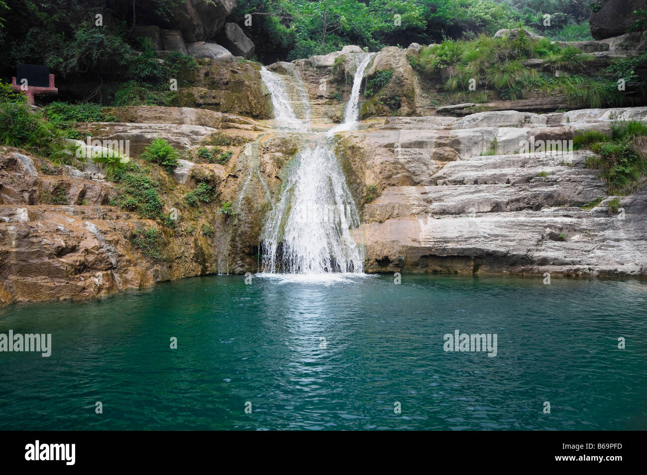 Yuntai waterfall hi-res stock photography and images - Alamy