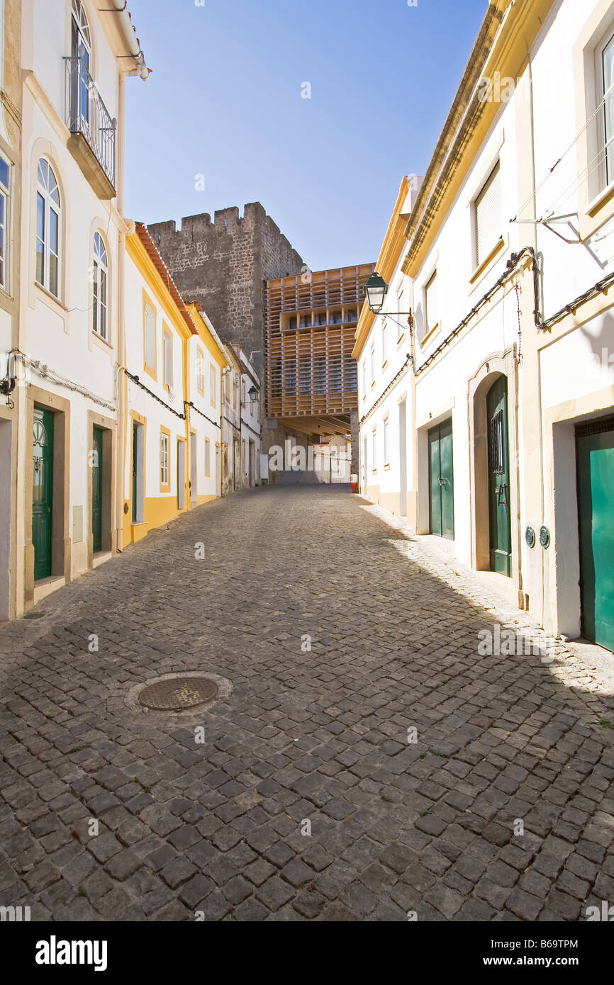 Access to the castle hi-res stock photography and images - Alamy