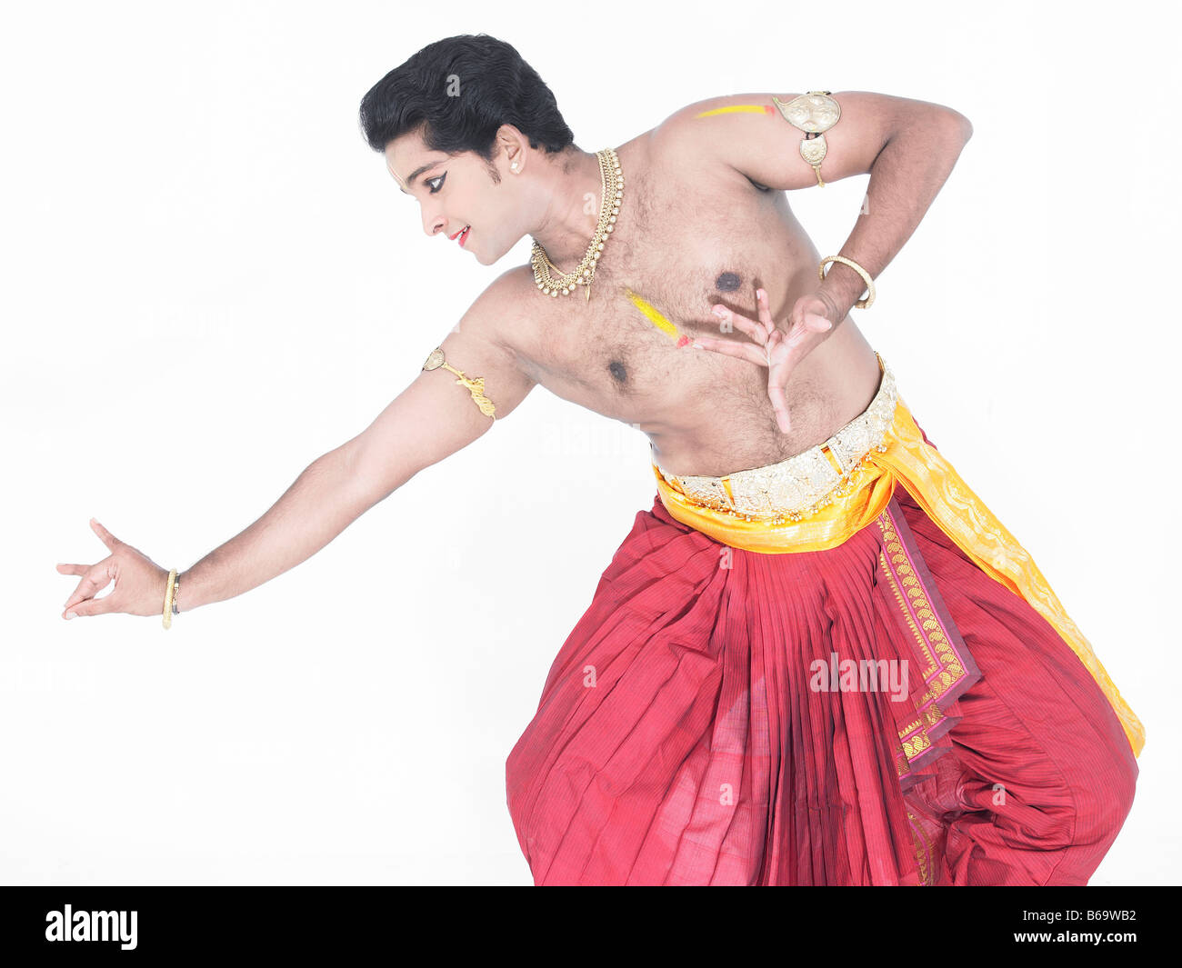 male classical Bharathanatyam dancer from india Stock Photo - Alamy