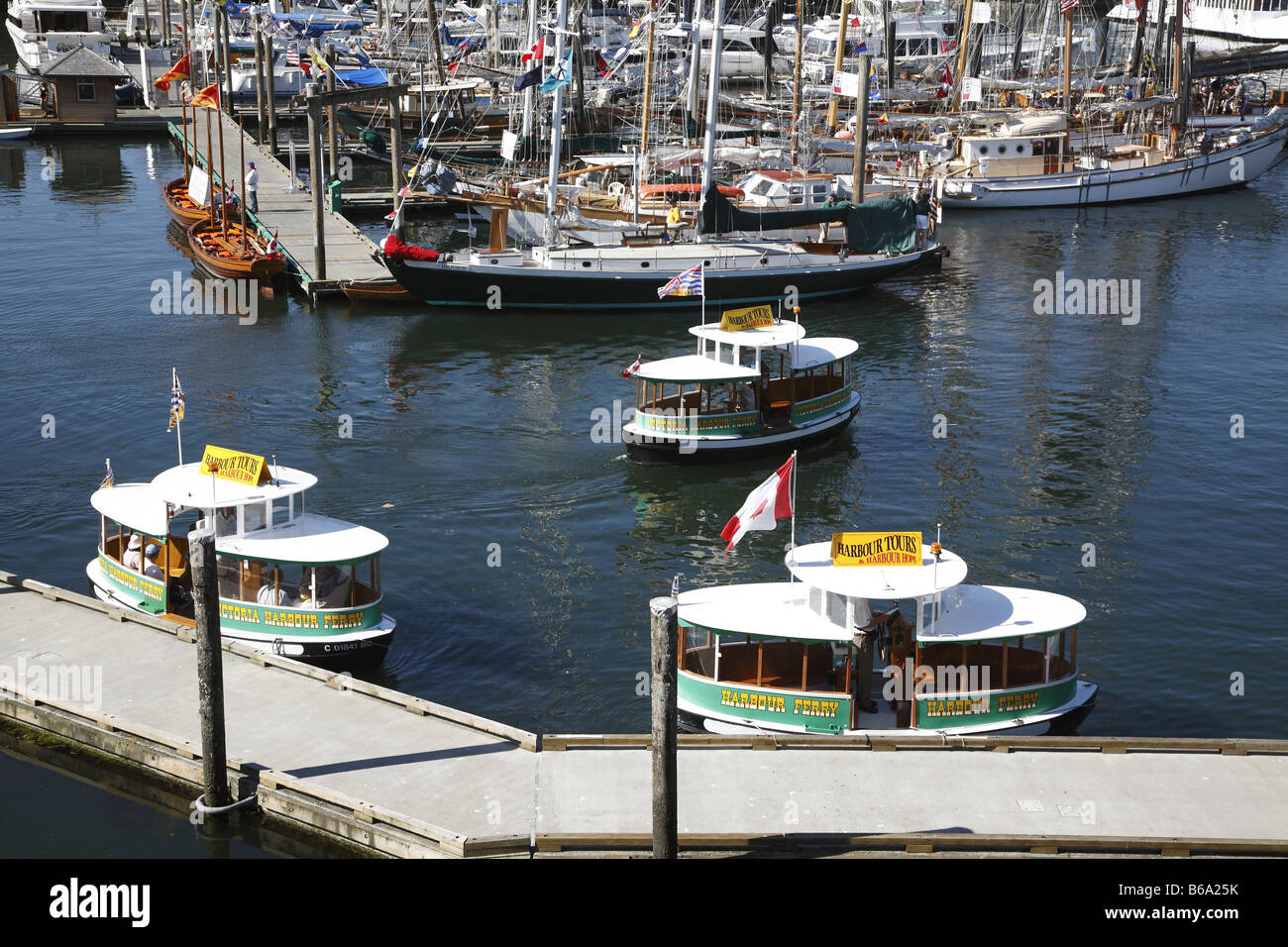 Victoria hafen hi-res stock photography and images - Alamy