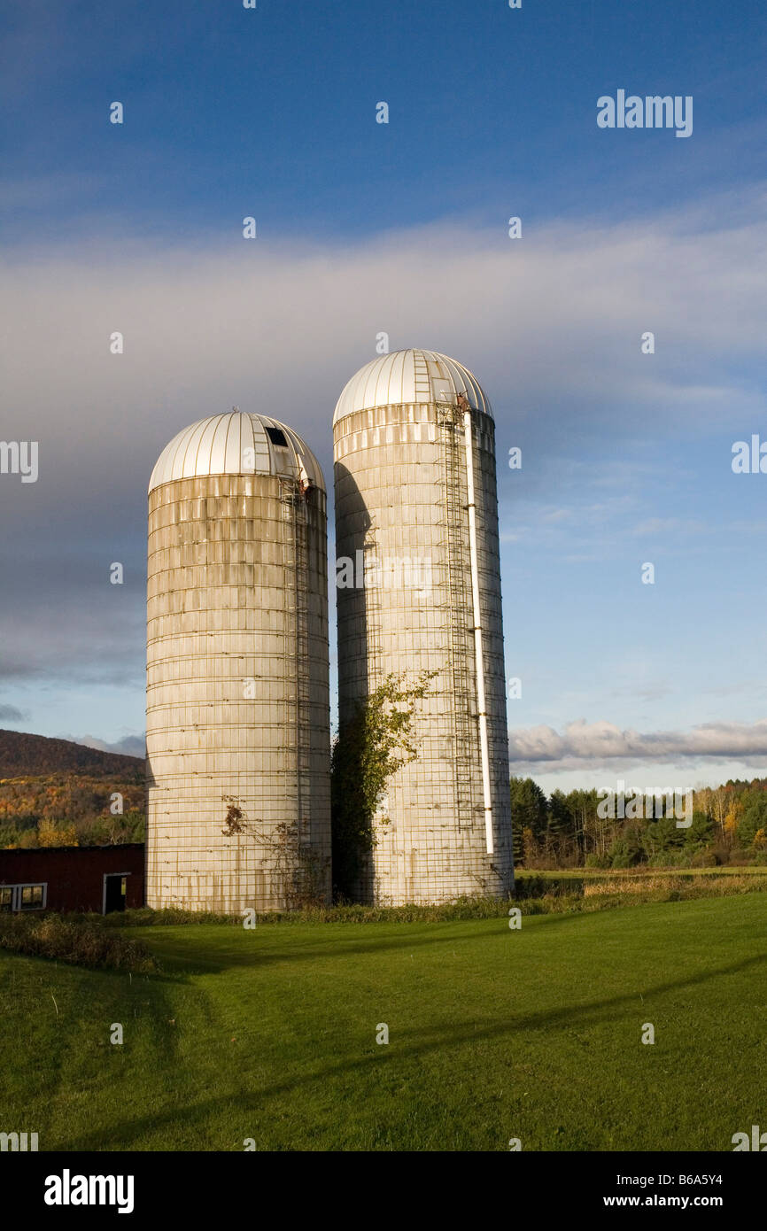 Grain stores hi-res stock photography and images - Alamy