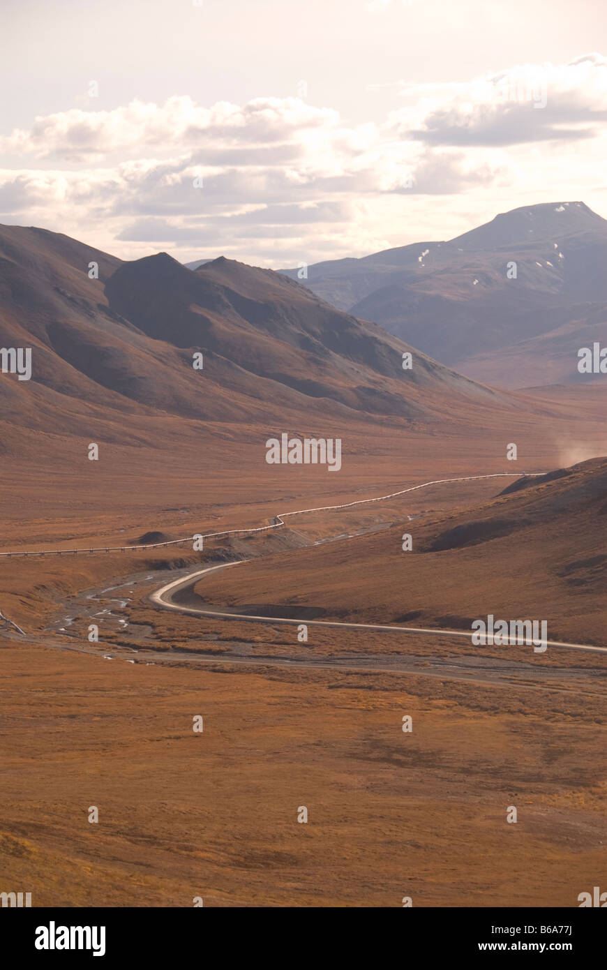 Brooks range alaska hi-res stock photography and images - Alamy