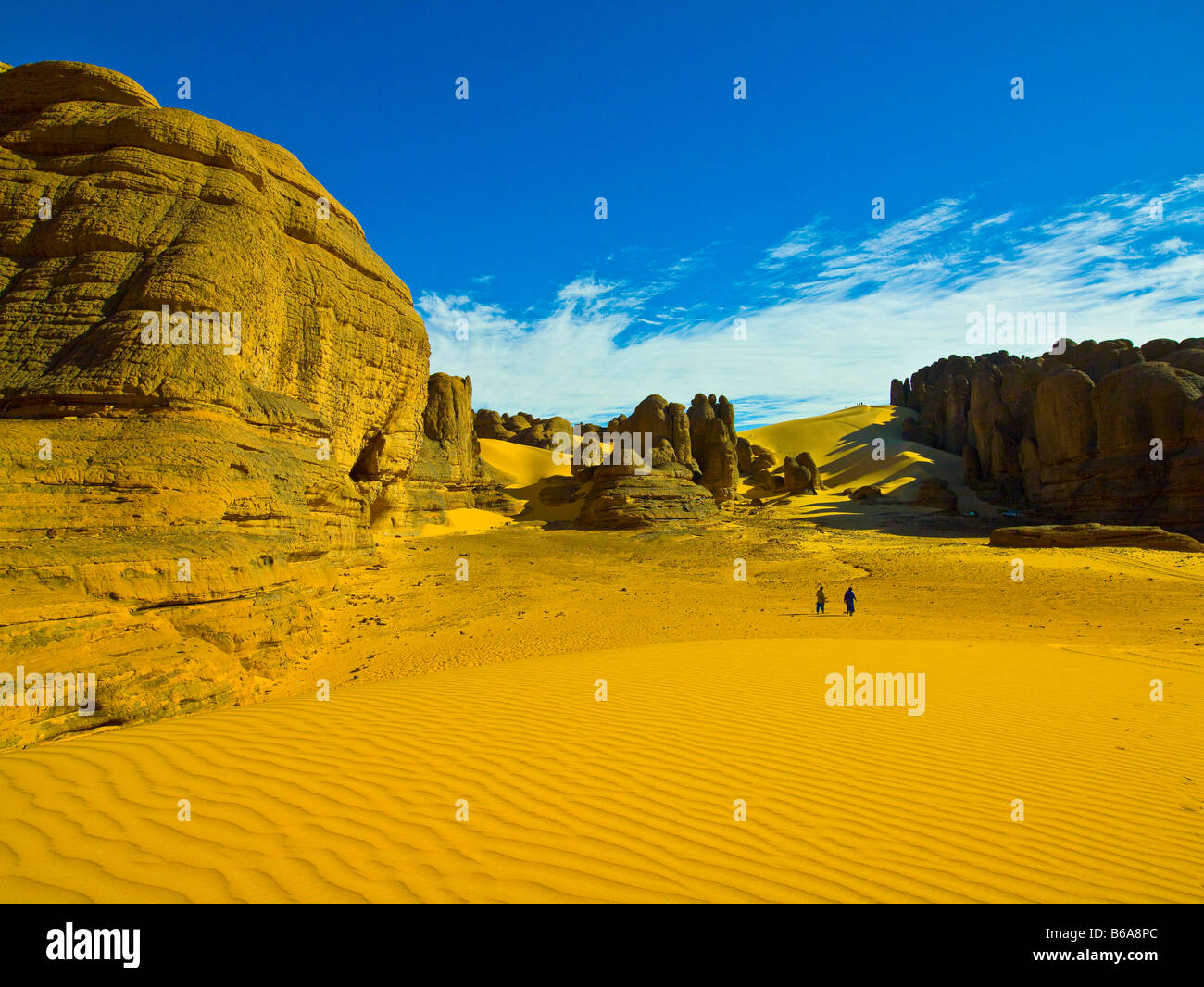 Rockformation in the algerian Sahara Stock Photo - Alamy
