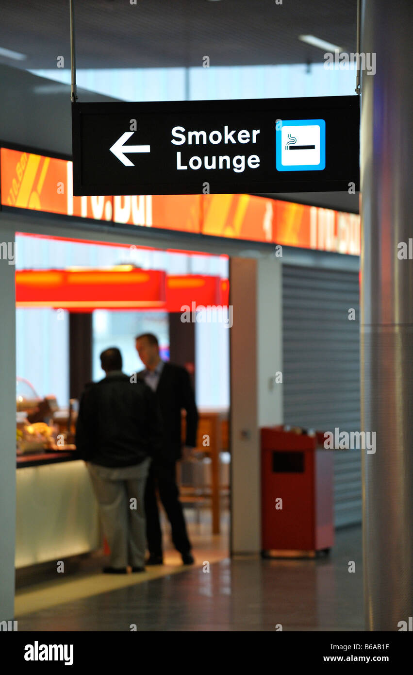 Smoker Lounge, Zurich Kloten Airport (ZRH/LSZH) Switzerland CH Stock ...