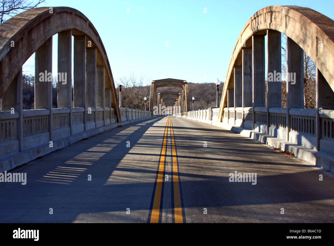 Modern Arched concrete Bridge Stock Photo - Alamy