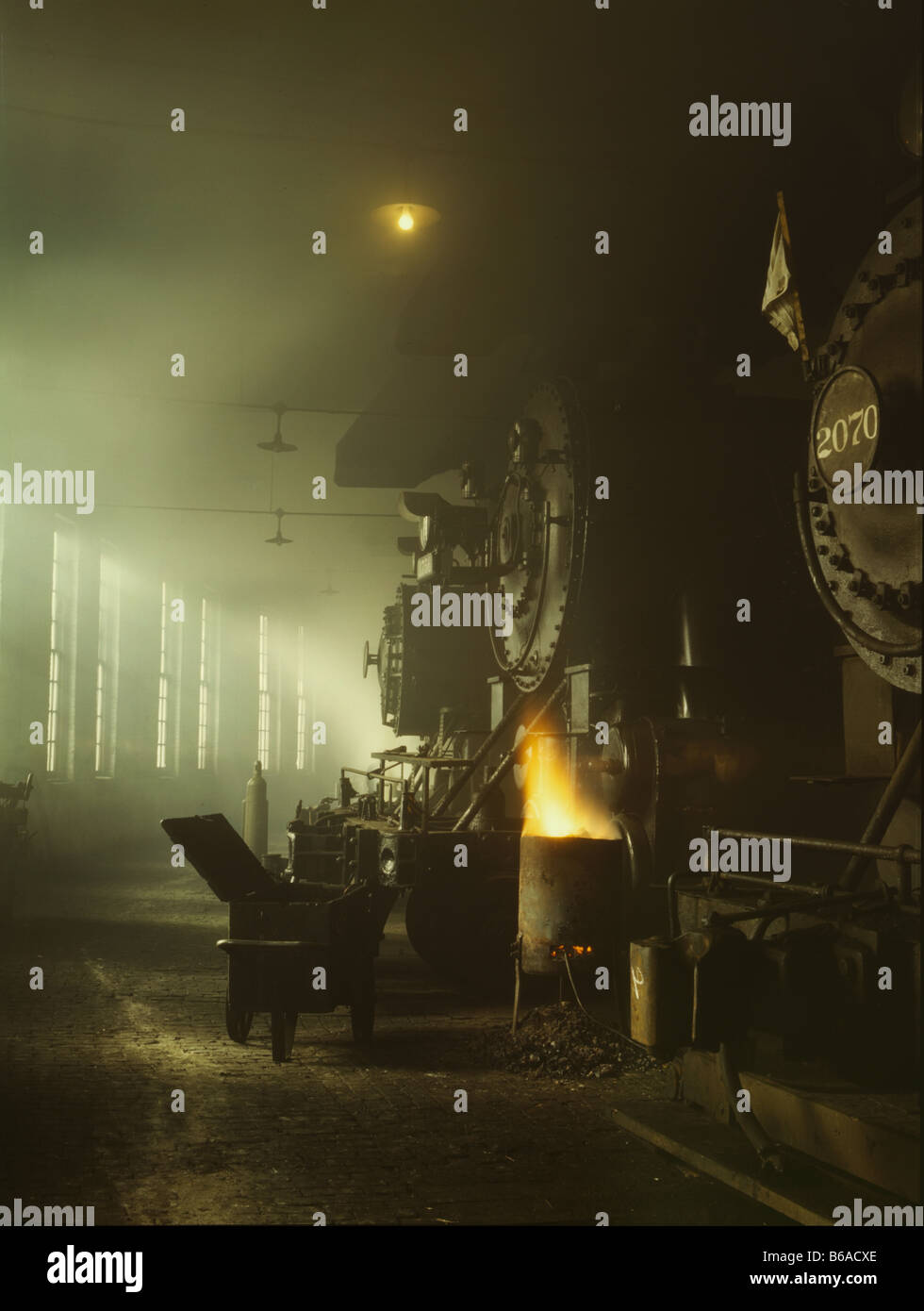 Locomotive factory floor hi-res stock photography and images - Alamy