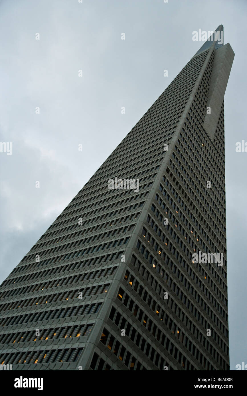 Building pyramid hi-res stock photography and images - Alamy