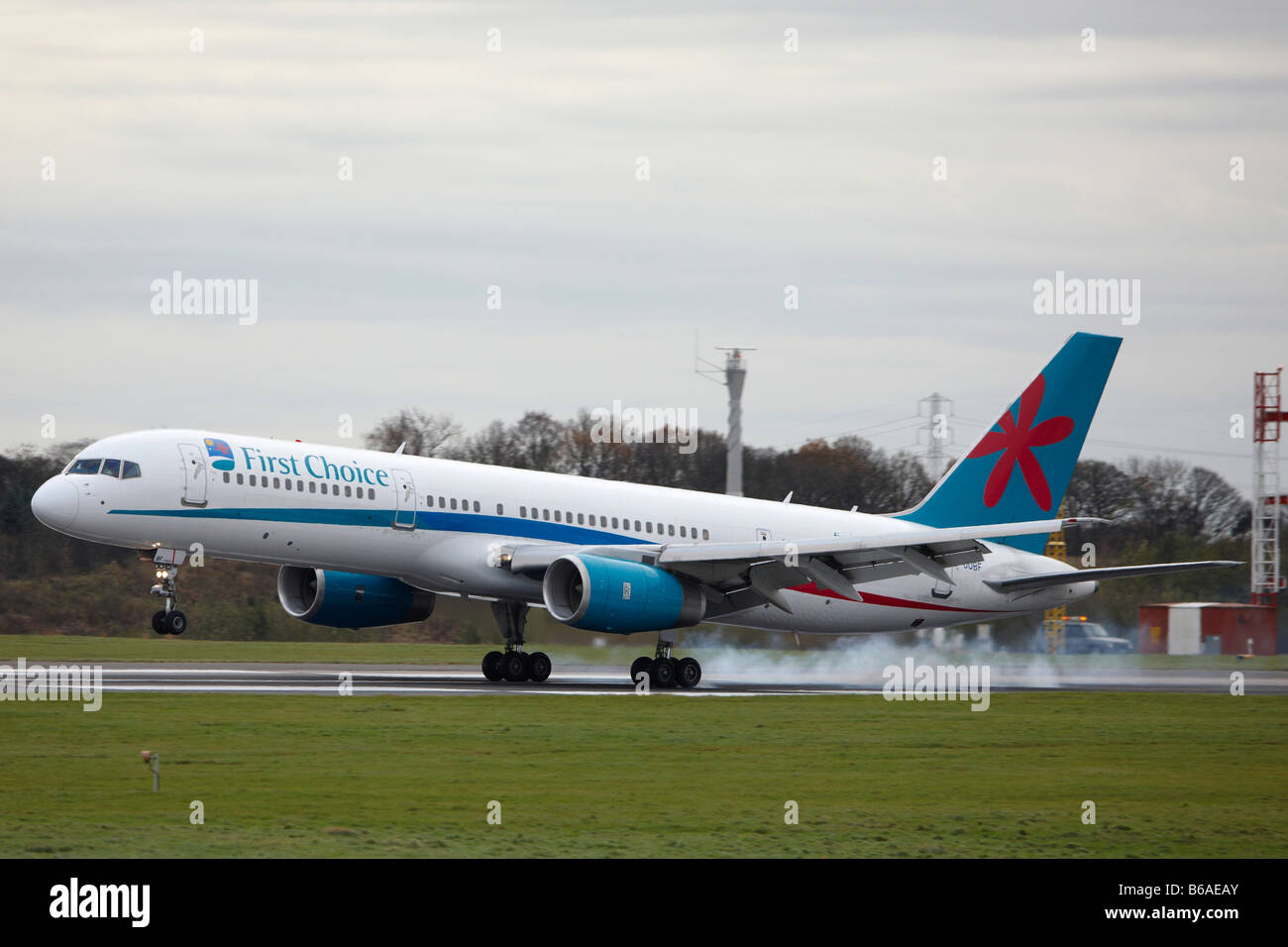 Passenger commercial airliner Stock Photo - Alamy