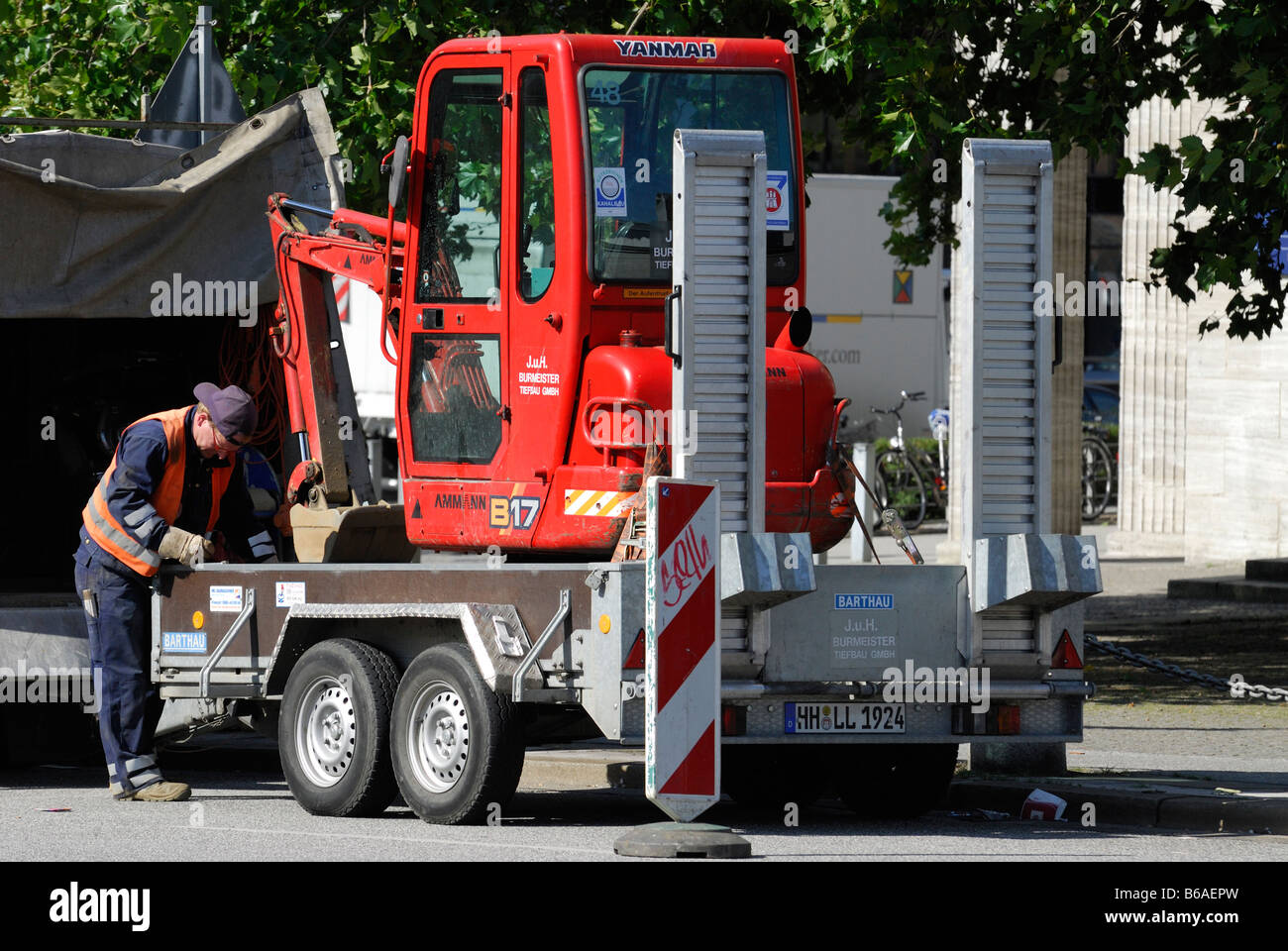 Mini tractor and trailer hi-res stock photography and images - Alamy