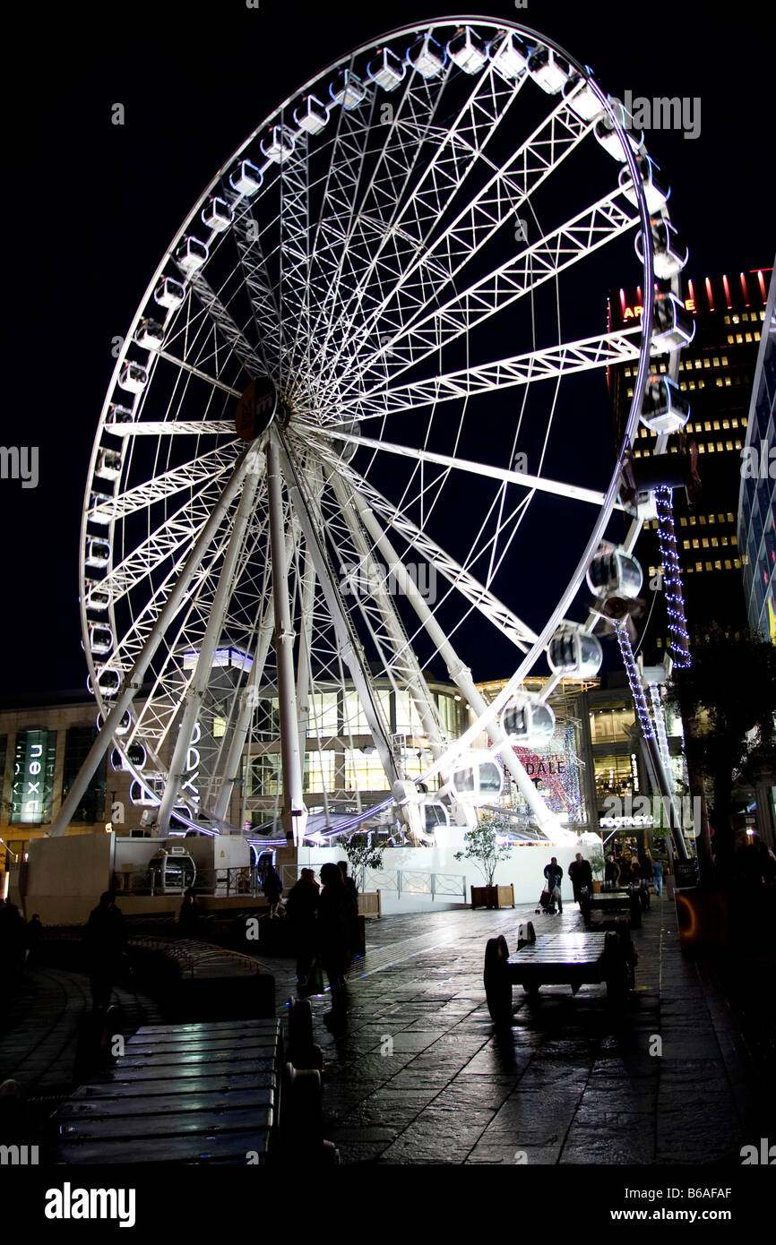 The Manchester Wheel at night, Manchester, England Stock Photo - Alamy
