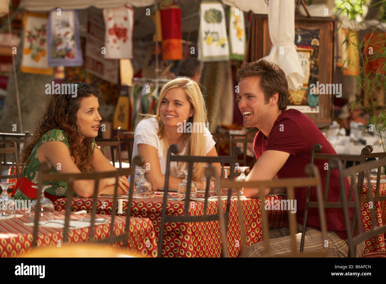 French people talking hi-res stock photography and images - Alamy