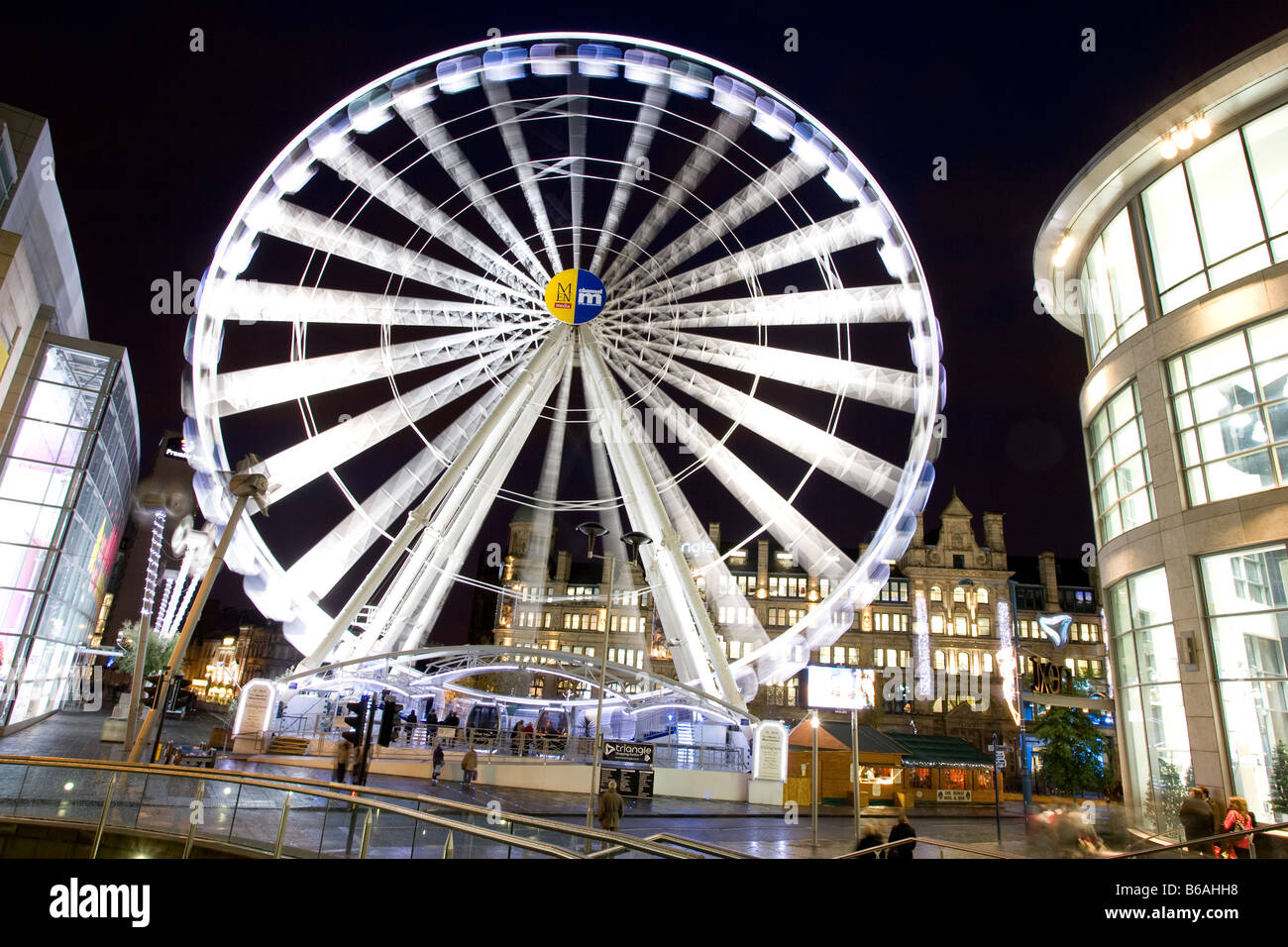 The Manchester Wheel at night, Manchester, England Stock Photo - Alamy