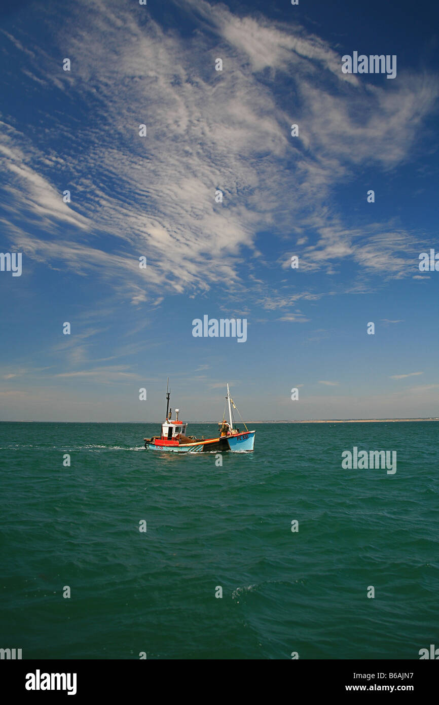 Working fishing boat hi-res stock photography and images - Alamy