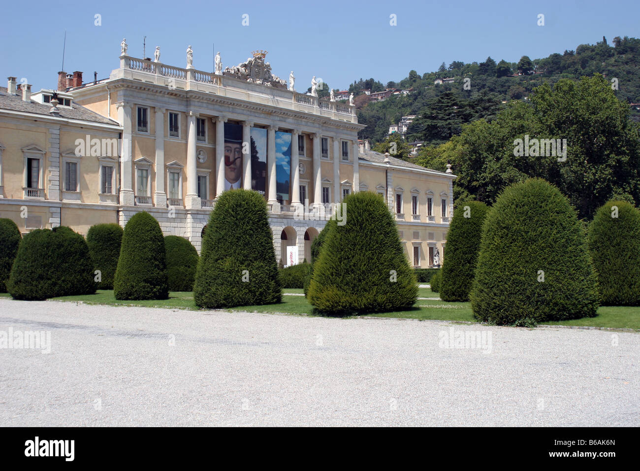 Grand building near Lake Como Italy Stock Photo - Alamy