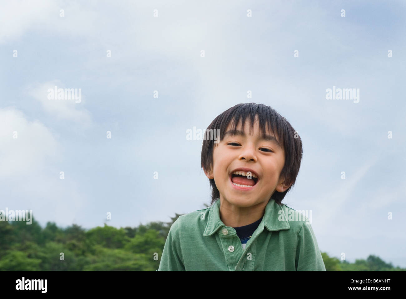 Portrait of smiling boy Stock Photo - Alamy