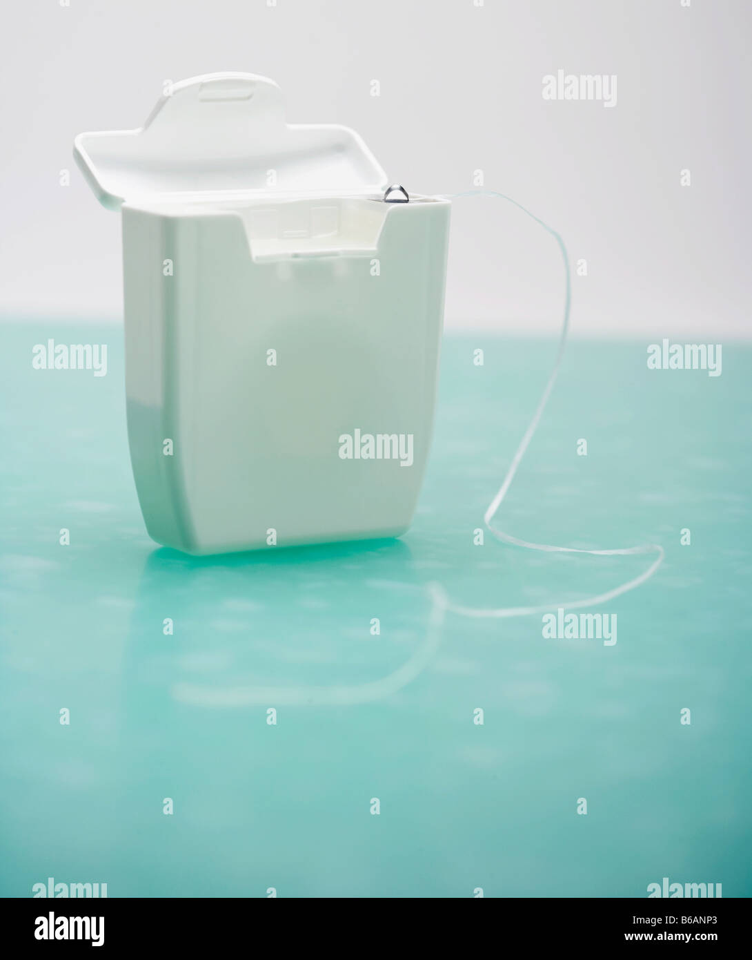 Dental floss, studio shot Stock Photo - Alamy