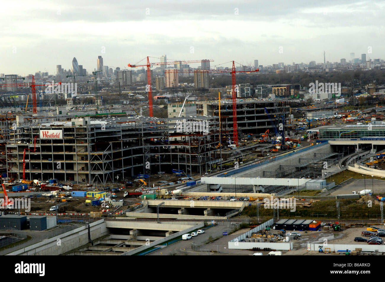 London olympic site hi-res stock photography and images - Alamy