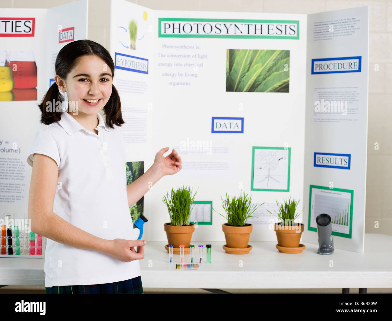Science fair project hi-res stock photography and images - Alamy