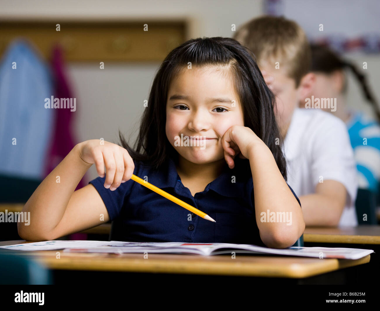children at school Stock Photo - Alamy