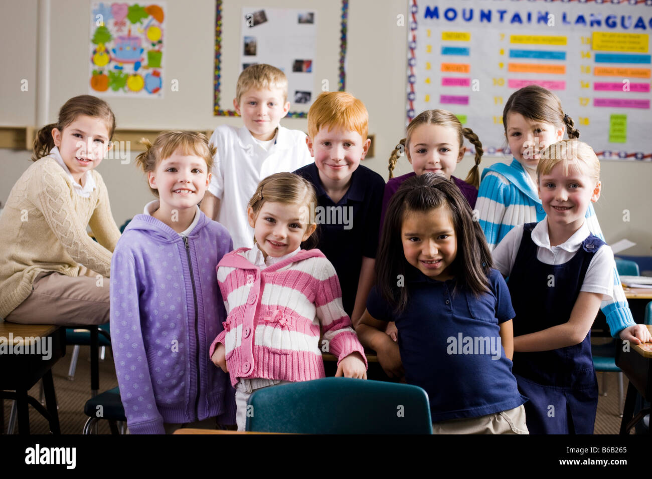 children at school Stock Photo - Alamy