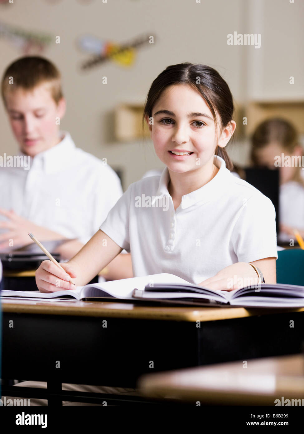 children at school Stock Photo - Alamy