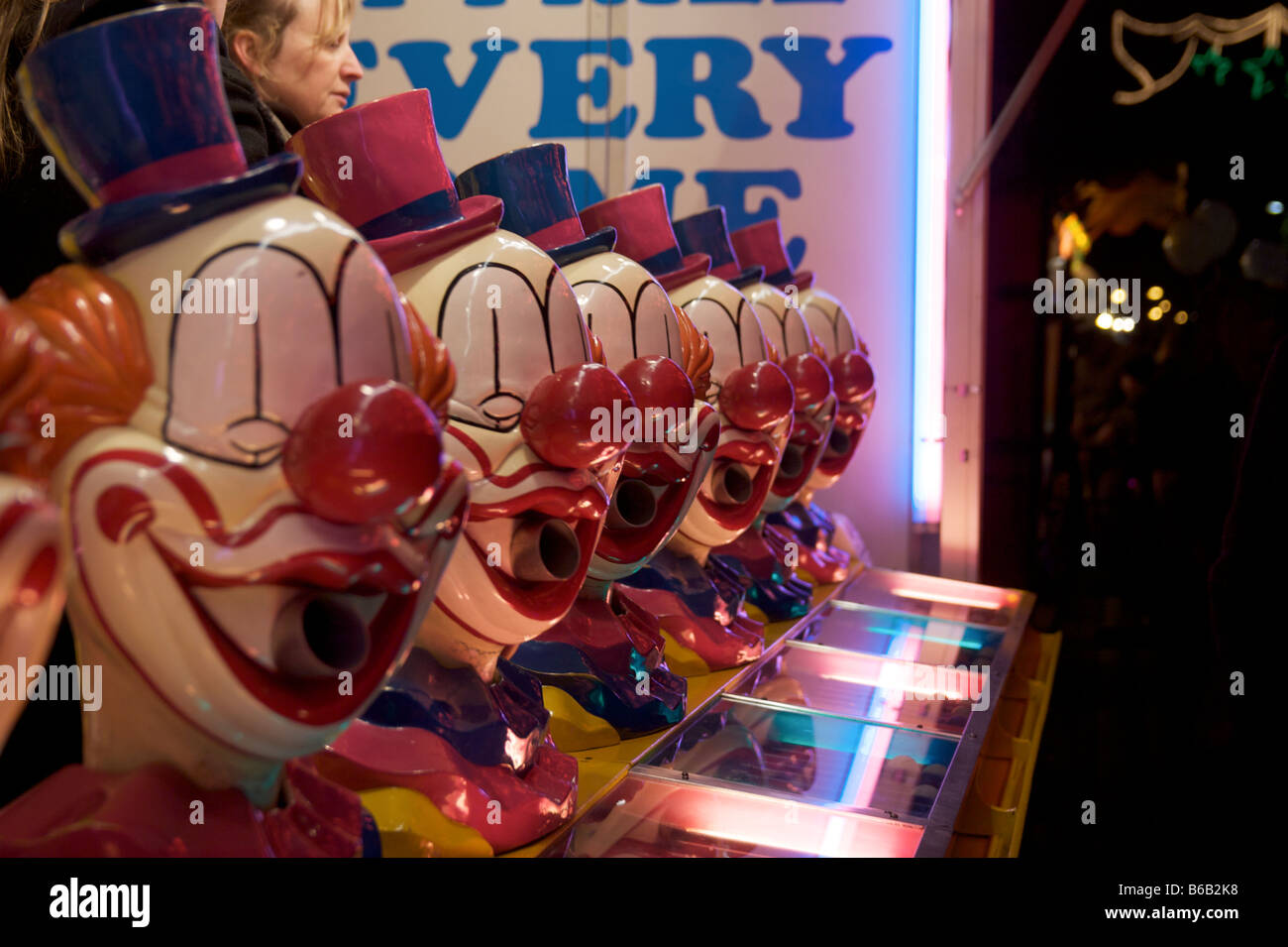 Row plastic clowns form part hi-res stock photography and images - Alamy