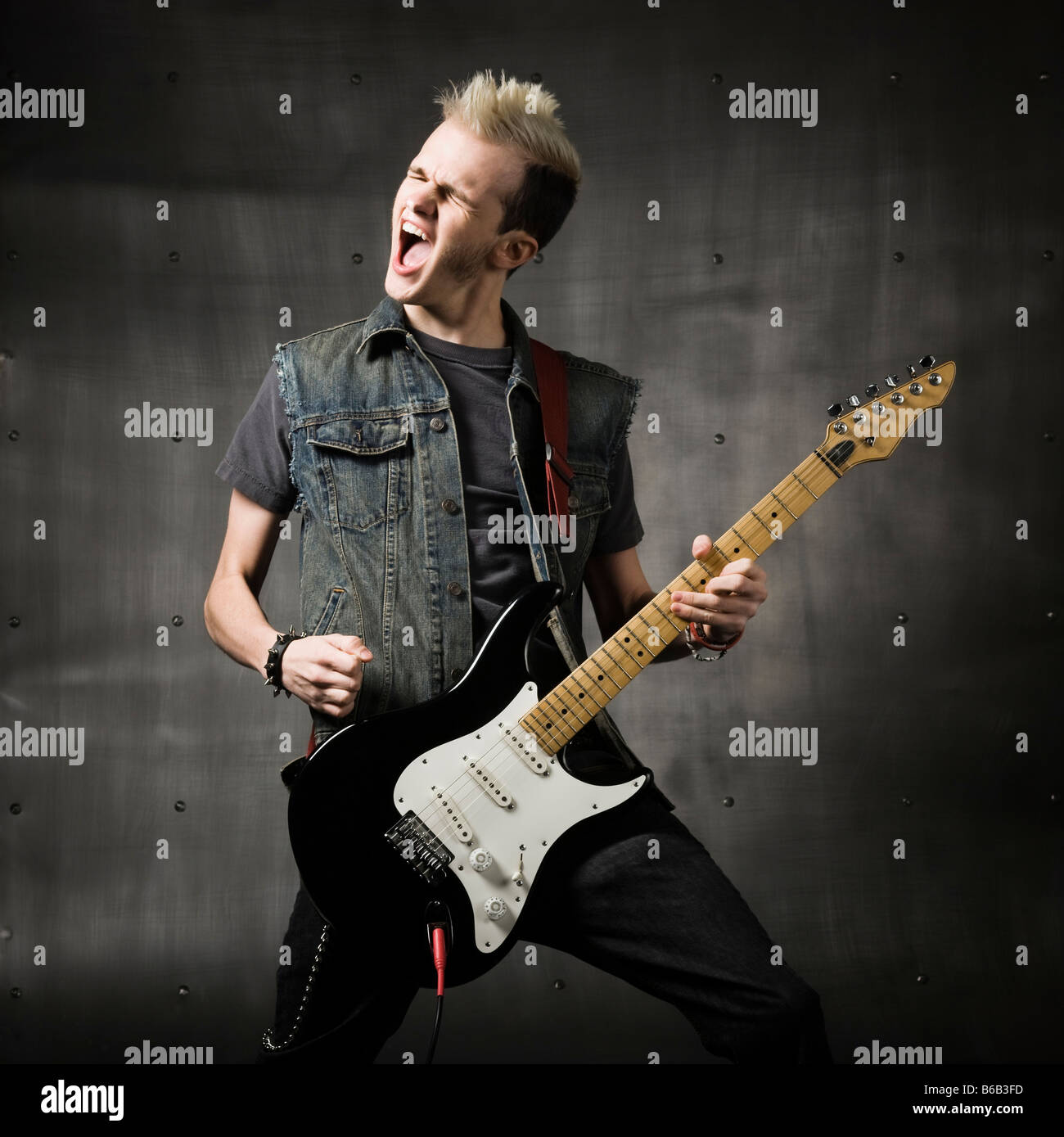 man with a mohawk Stock Photo - Alamy